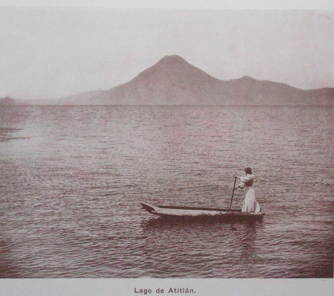 ¿Qué profundidad tiene el Lago de Atitlán?