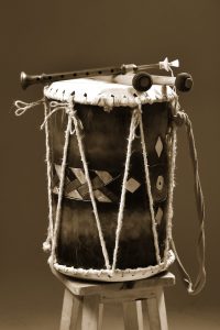 La Chirimía, el Tun o Tzijolaj conectan raíces y generaciones