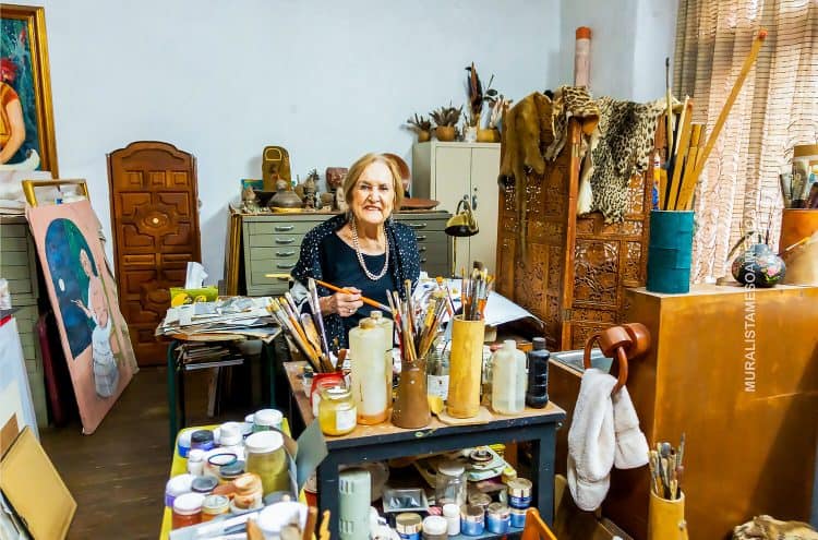 Mira arte guatemalteco: La mirada mágica de Rina Lazo