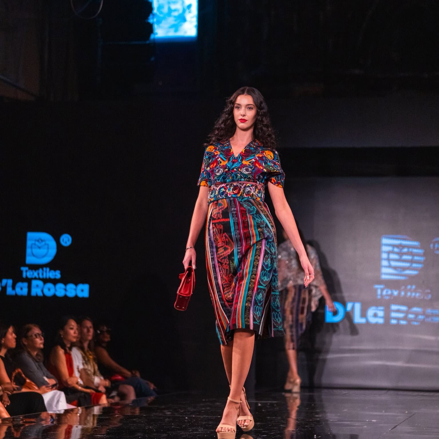 Textiles D'La Rossa ahora va a la Semana de la Moda de París